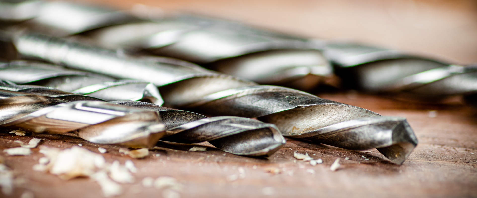 Como Escolher a Broca Certa para Cada Tipo de Material - Blog Ferro Store